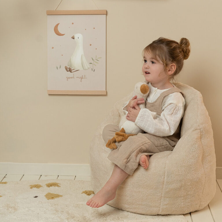 Little Dutch vaikiškas fotelis „Teddy Soft Beige“ – Littlefoxy.lt